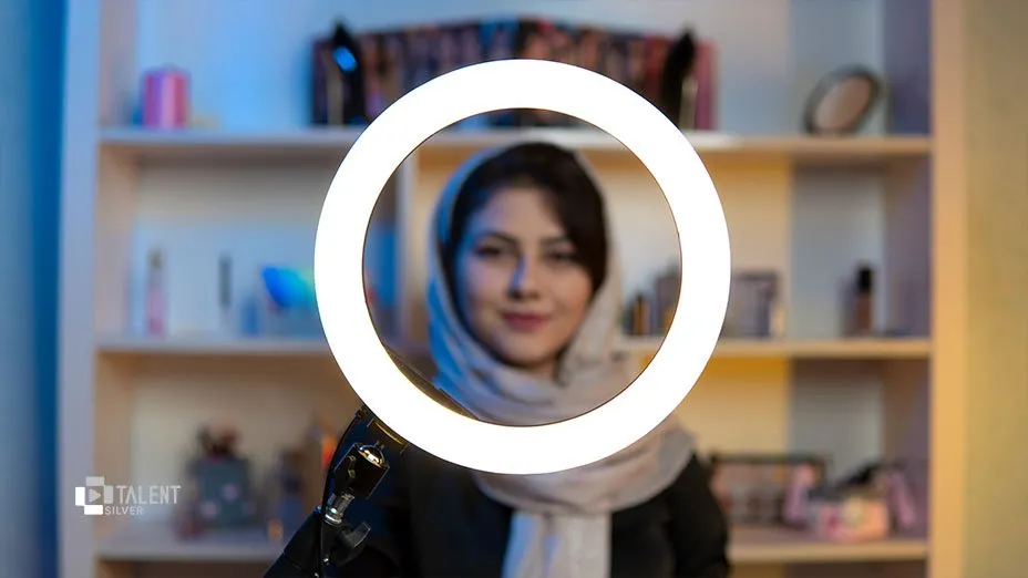 بررسی رینگ لایت مدل LJJ-26 RGB؛ کاربردی با پهنای نور مناسب • دیجی‌کالا مگ