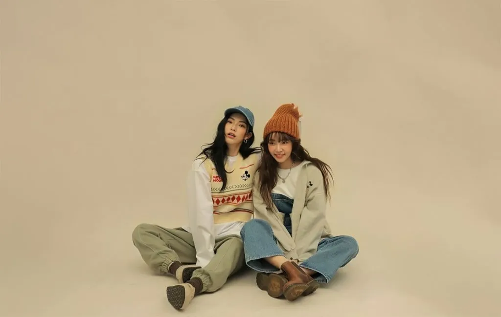 استایل تینیجر چیست و چگونه می‌توانید به این سبک لباس بپوشید؟ • دیجی‌کالا مگ